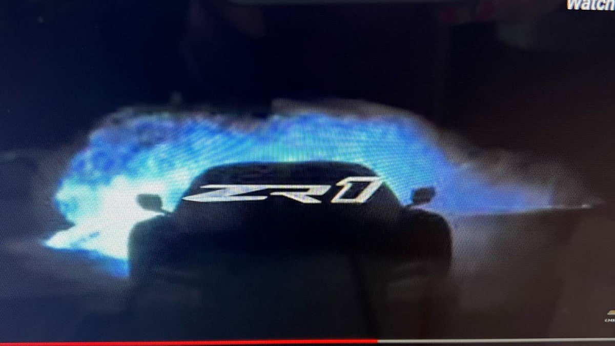 The 2025 Mid-Engine Corvette ZR1 Will Debut This Summer