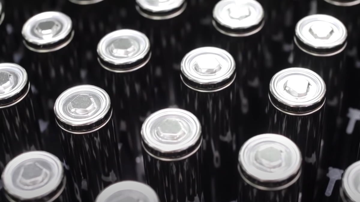 Why Are Batteries So Confusing In An EV? Making Sense of Tesla EV ...