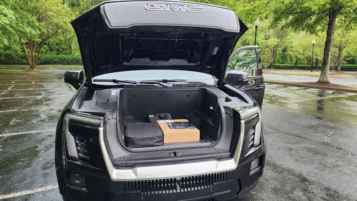 GM Took A Classic Machine And Turned The 2025 Sierra EV Denali Max ...