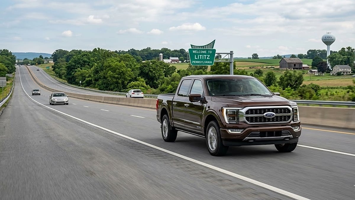 Why 2021–2024 Ford F-150s Lost 50% Value: The Used vs. 2026 New Lariat ...