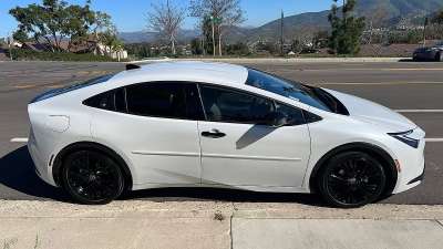 2026 Toyota Prius Owner Records 1,200 Miles on 7 Gallons, Slashing Gas ...
