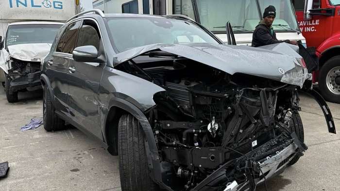 The 2026 Mercedes GLE 450e’s Safety Features Prove Why One Owner Came ...