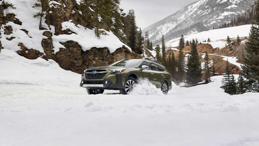 KBB’s 8 Best New SUVs For Snow, “Every Subaru Outback Comes Right Out ...