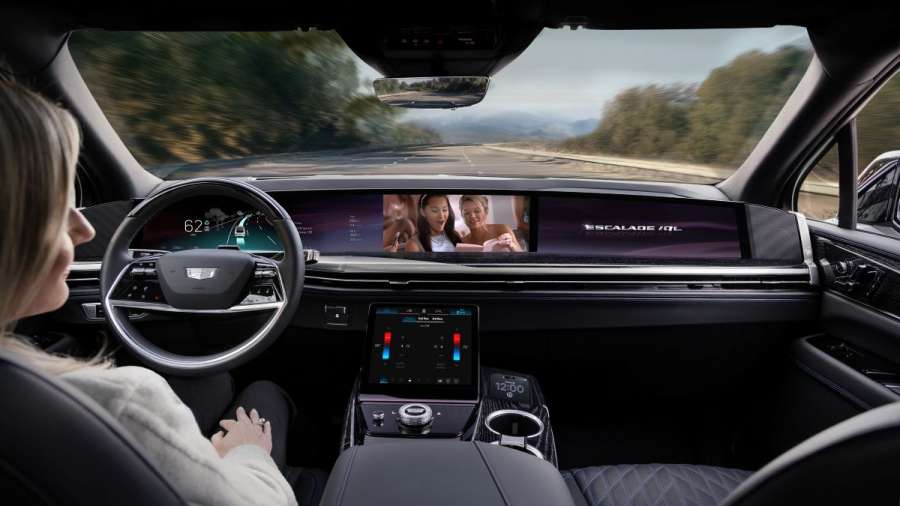 2028 Cadillac Escalade IQ EV to Debut Eyes-Off Driving, AI and New ...