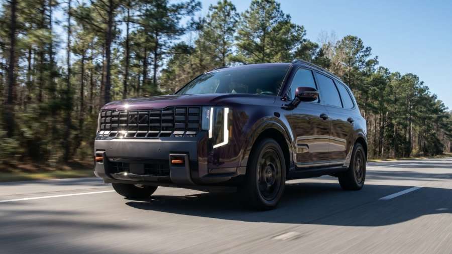 Driving the Advanced and Intimidating 2026 Kia Telluride Across Georgia