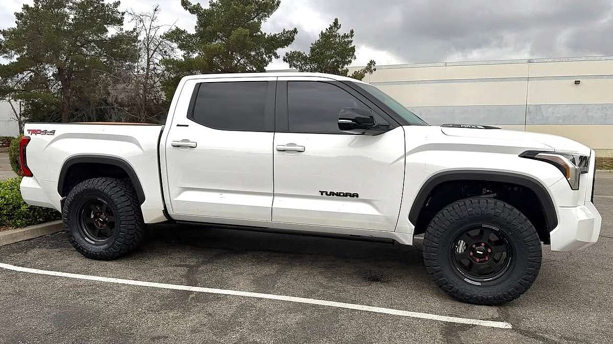 2024 Toyota Tundra Hybrid 25K-Mile Report: One Minor Failure Before an ...