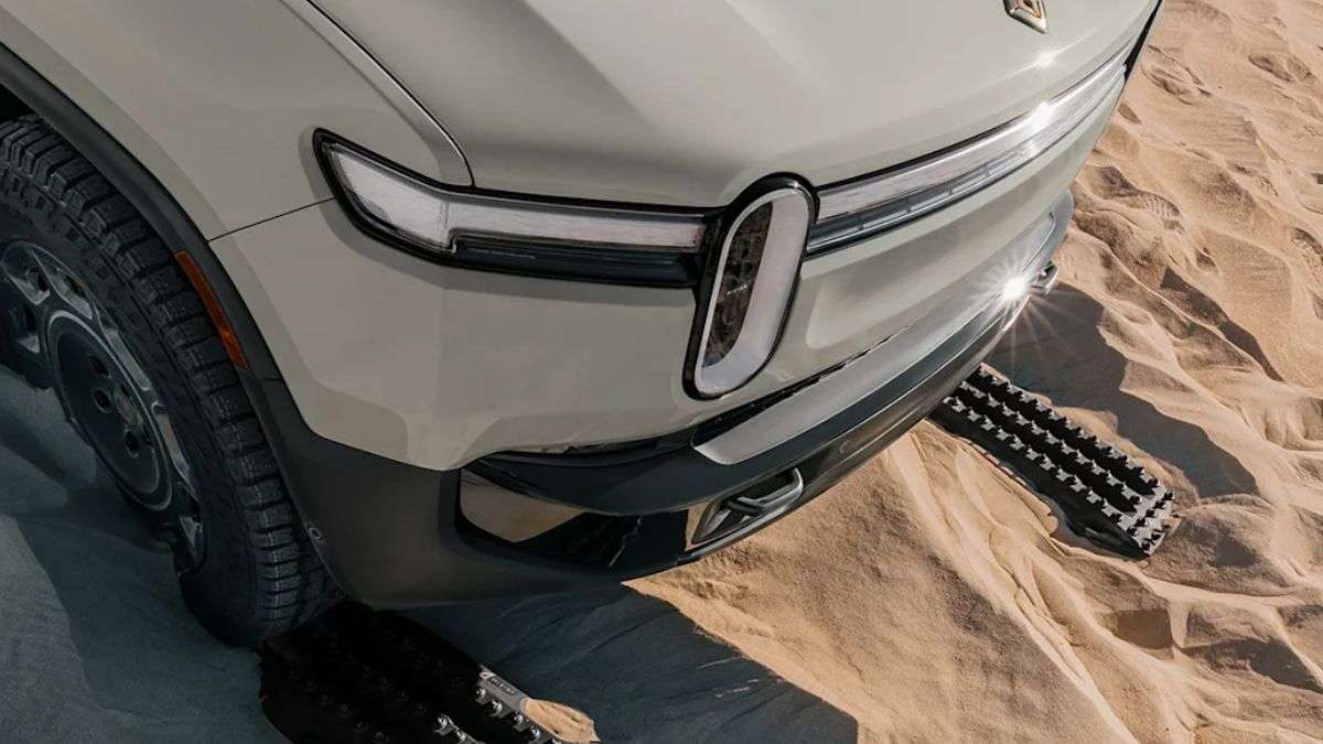 My 2025 Rivian R1S Trimotor Was Flawless for 2000 Miles Until a Sudden ...