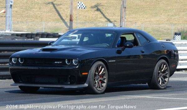 2015 Dodge Challenger Hellcat Runs 10.4s with Drag Tires, Race Gas ...