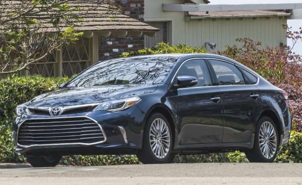 2016 Toyota Avalon Limited Review: Feel of a Lexus, Price of a Toyota ...
