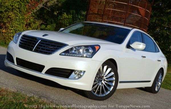 2014 Hyundai Equus Ultimate Review: More Luxury Means a Bigger Bargain ...