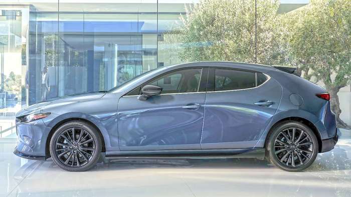 2021 Mazda3 Nails the Appeal of Near-Luxury Hot Hatchbacks | Torque News