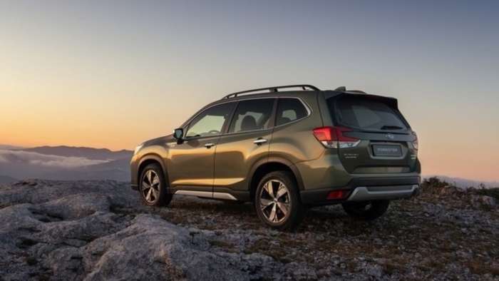 The New Subaru Forester And WRX Drop In Value Less Than Most SUVs And ...