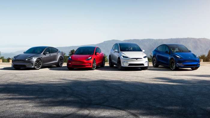 Tesla's Simple Selection Of Vehicle Options Are A Huge Advantage ...