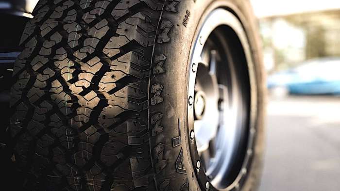 Consumer Reports Treadwear Testing Reveals How Long Some Tire Types ...